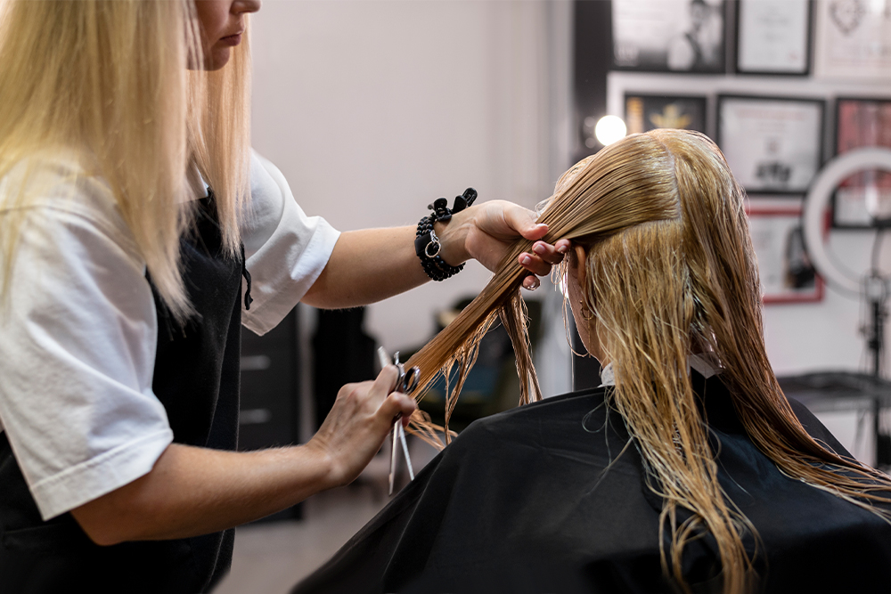 Salon Business Staff : Tips to Empower